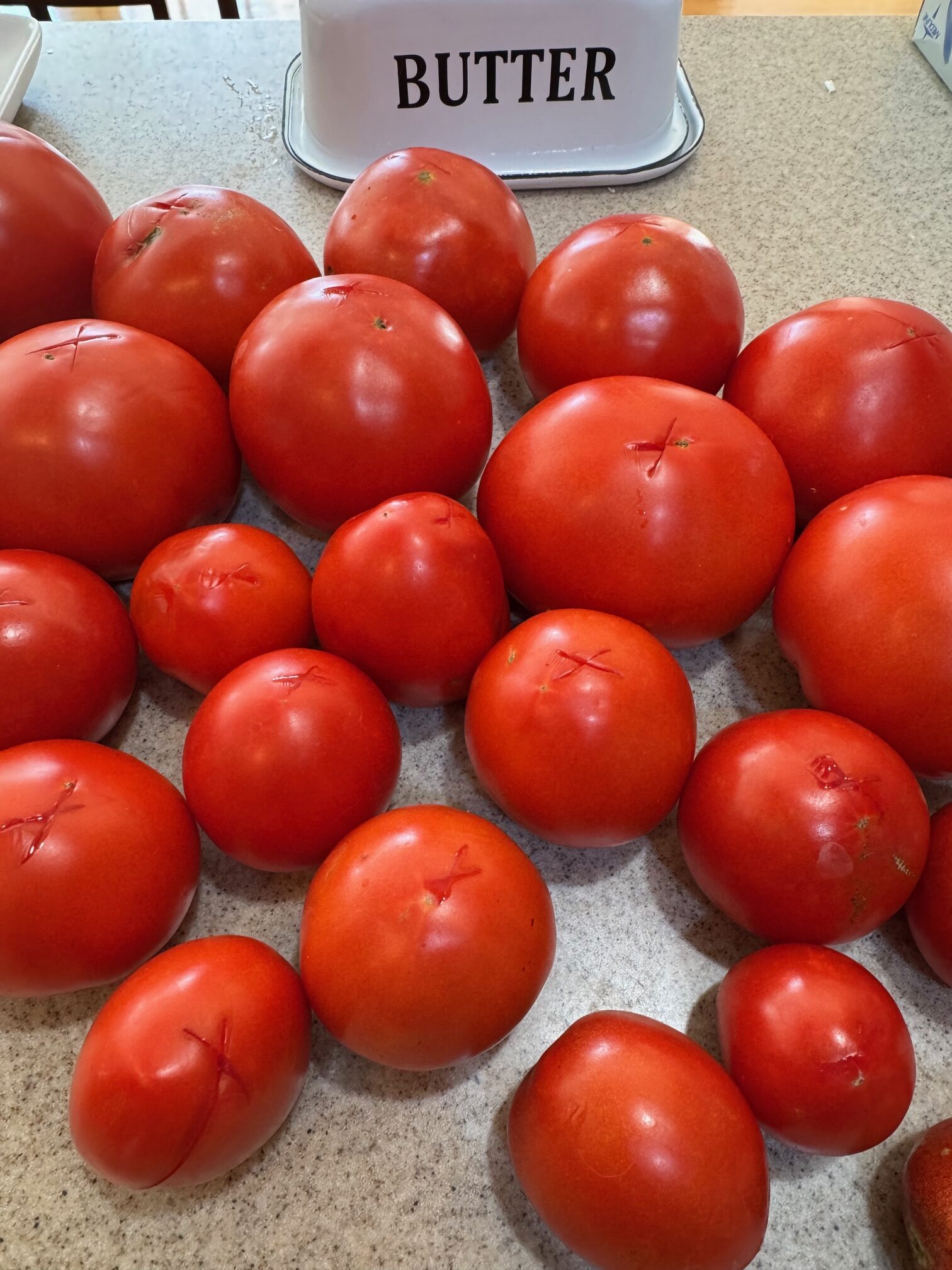 How To Peel Tomatoes (Easy Steps)